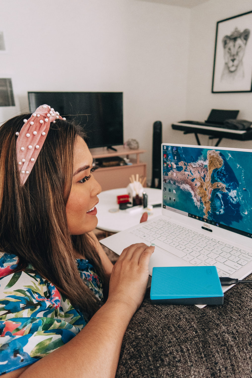 15 Creator Tools And Equipment To Elevate Your Content Creation ...